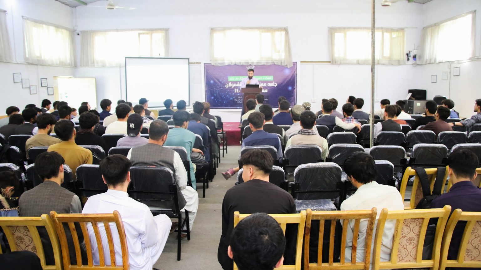 جلسه معارفه محصلین جدیدالشمول سمستر خزانی1404 - دانشکده کمپیوتر ساینس